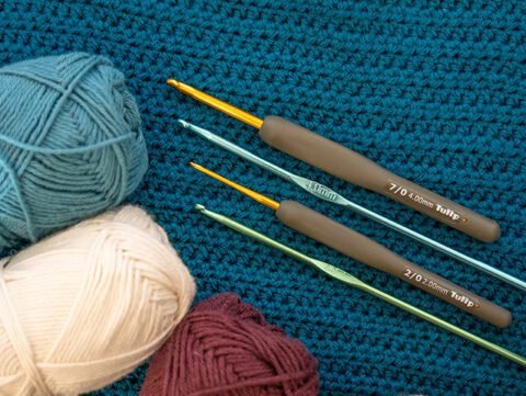 Knitting vs. Crochet: The main differences and their advantages